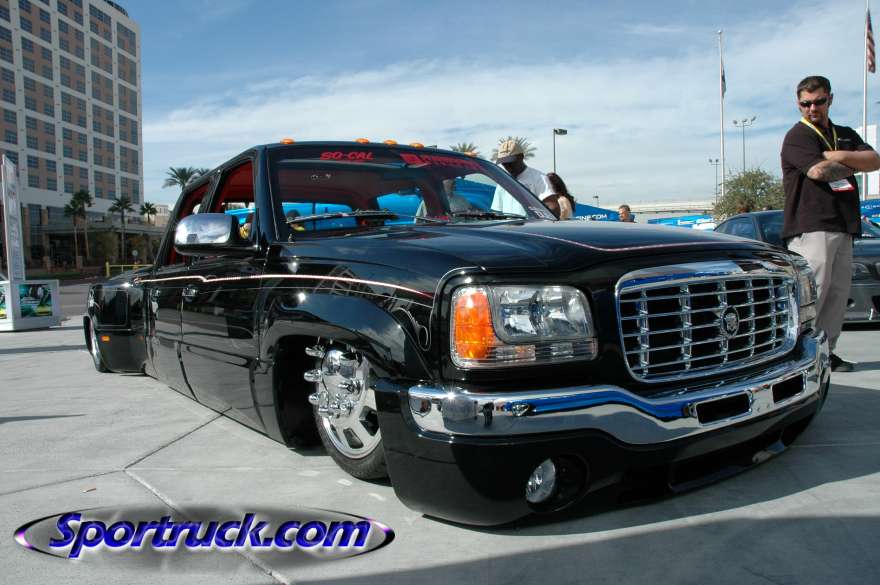 Lowrider Dually 2015 Chevy Silverado 3500HD Dualie Six Pack